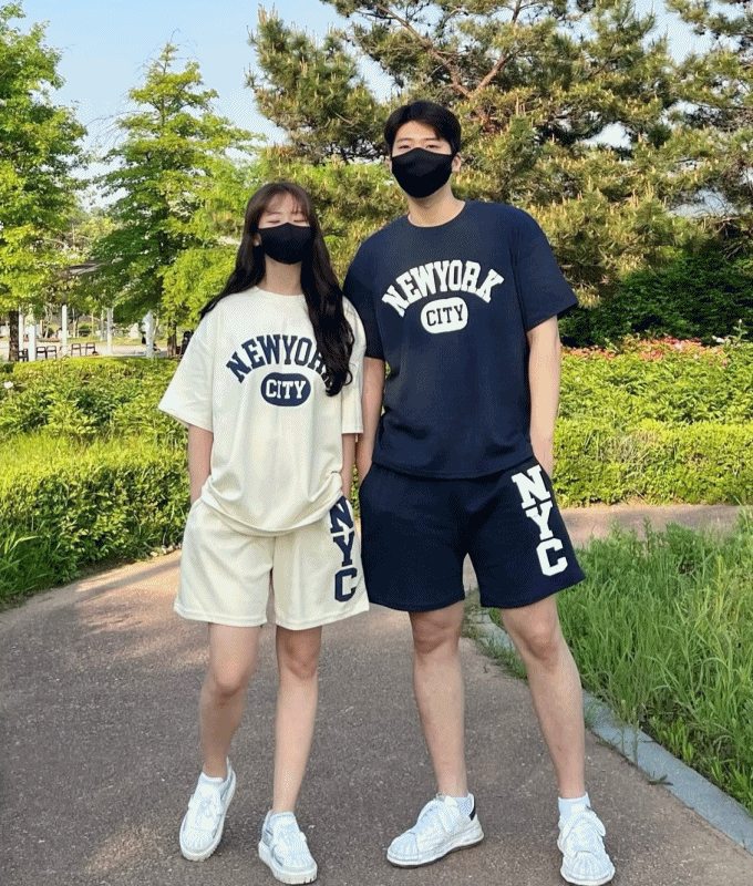 민민커플 세트가격 커플 뉴욕 트레이닝세트 반팔 반바지 남녀공용 오버핏 여름룩 시밀러룩 츄리닝 위시버킷