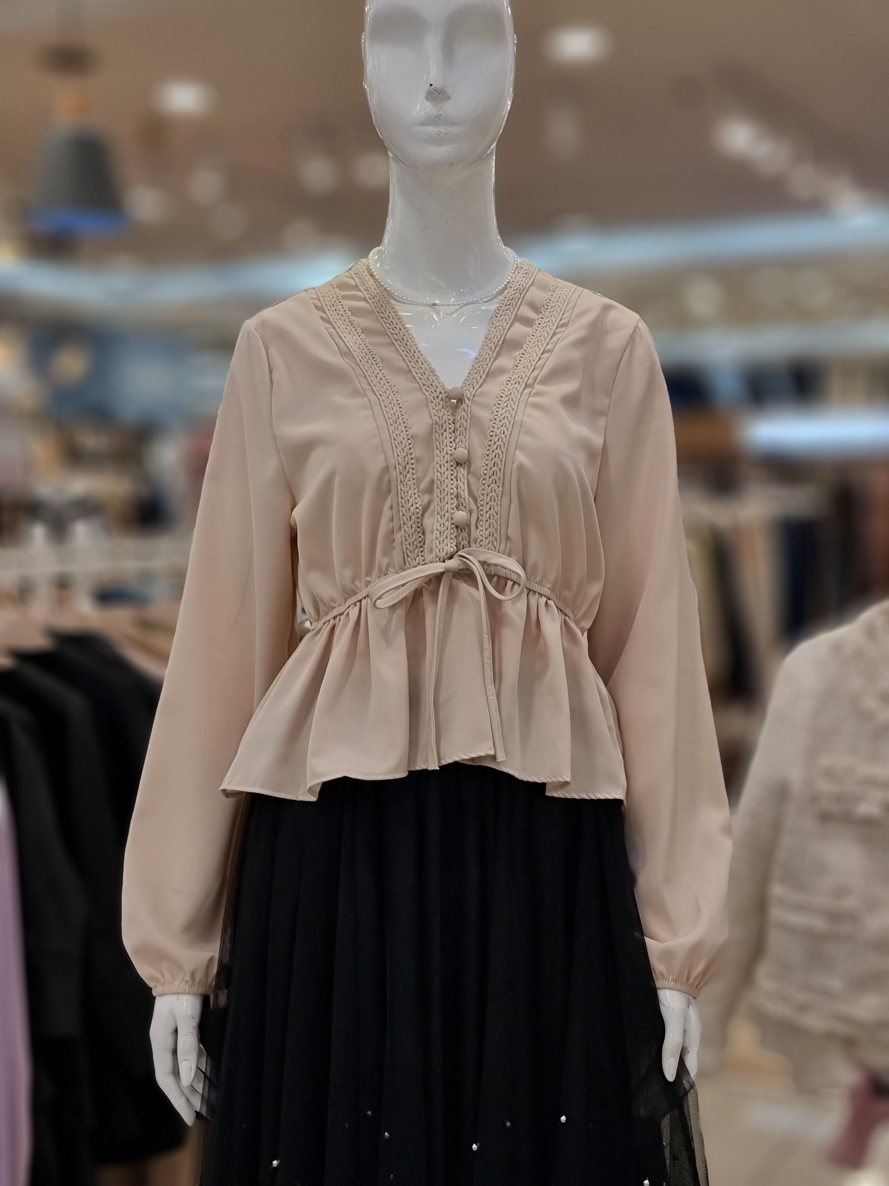 엔비엔코코 엔코코 콩단추 허리스트링 브이넥 블라우스 NH195BL855 위시버킷