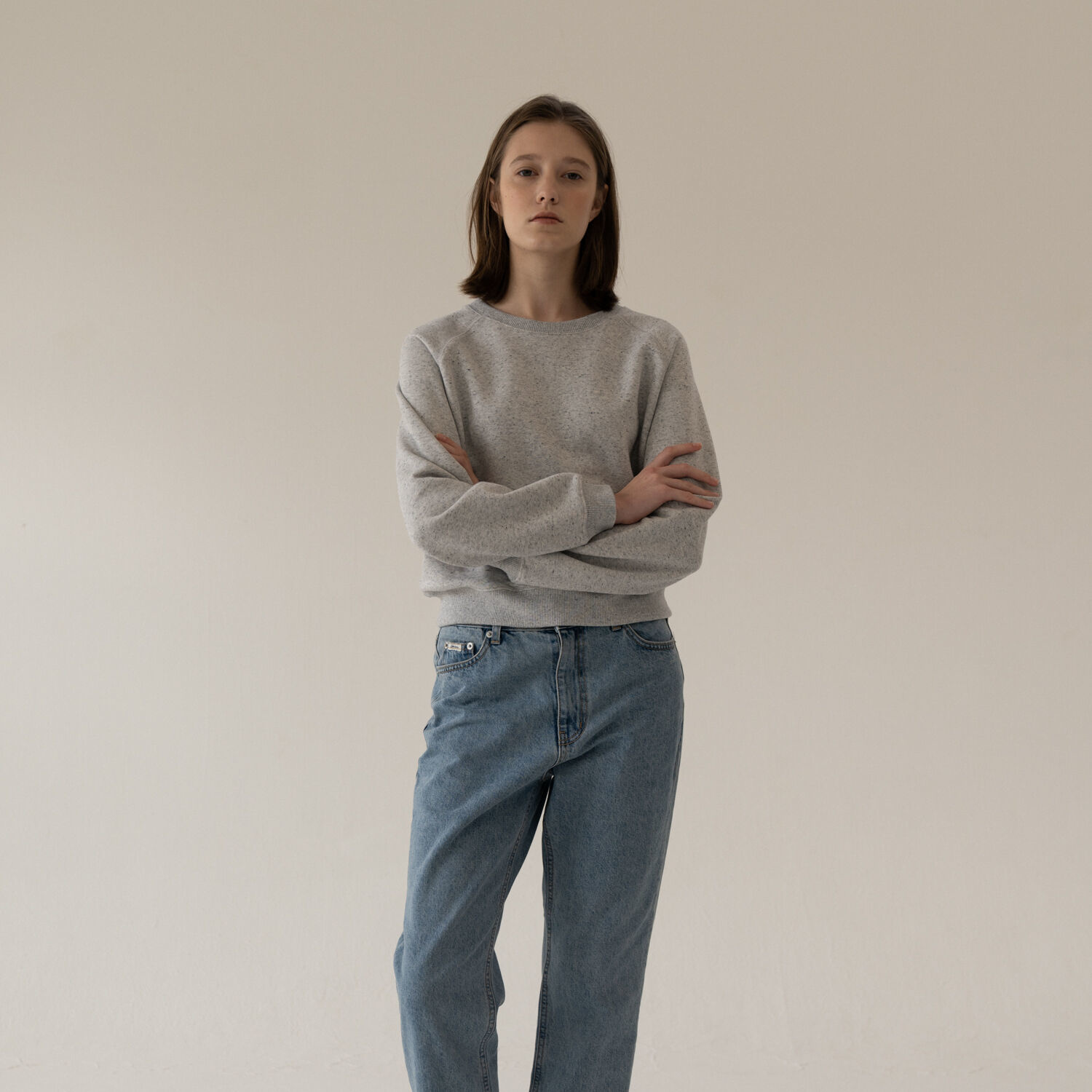 레터 90 s vintage sweatshirt light grey 위시버킷