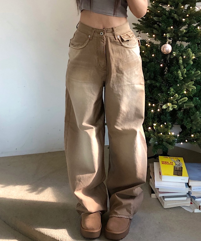 유라인 유라인 OOTJ 카리나 첫눈챌린지 백포켓 와이드 팬츠 NEW 버전 (2color/국내제작) - 위시버킷