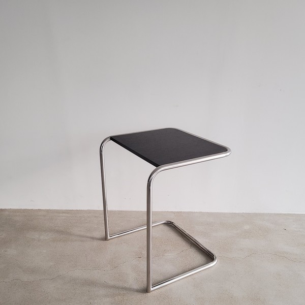 그레이맨션 [GREY EDITION 015] Steel tube side table - 위시버킷
