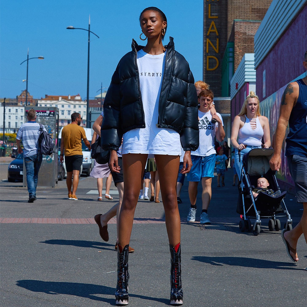 인스턴트펑크 [이주연 착용] 18FW 레더 숏 패딩 - 위시버킷