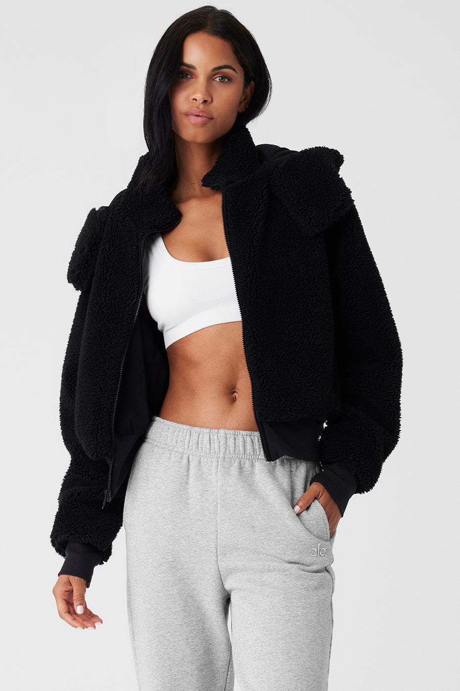알로 Foxy Sherpa Jacket - Black - Black / XS - 위시버킷