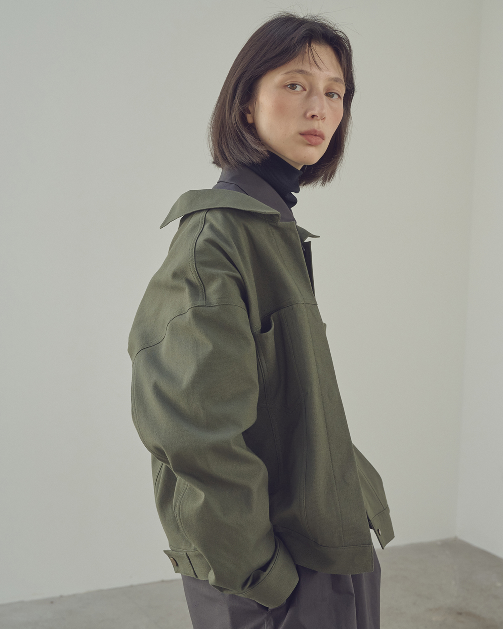 유르트 Back Open Jacket_Khaki [YC39905_KH] - 위시버킷