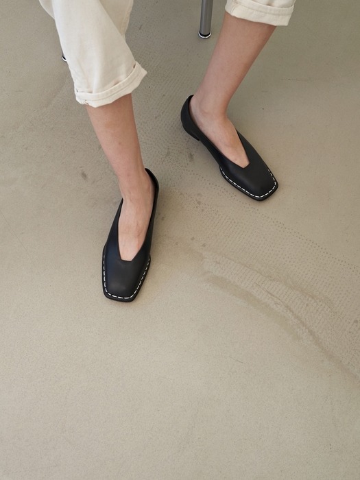 누트 20mm Freja Hand Stitch Loafer Shoes (Black) - 위시버킷