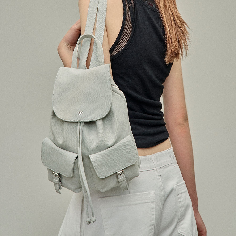 스탠드오일 Hug Backpack 허그 백팩 / 그레이 데님 - 위시버킷