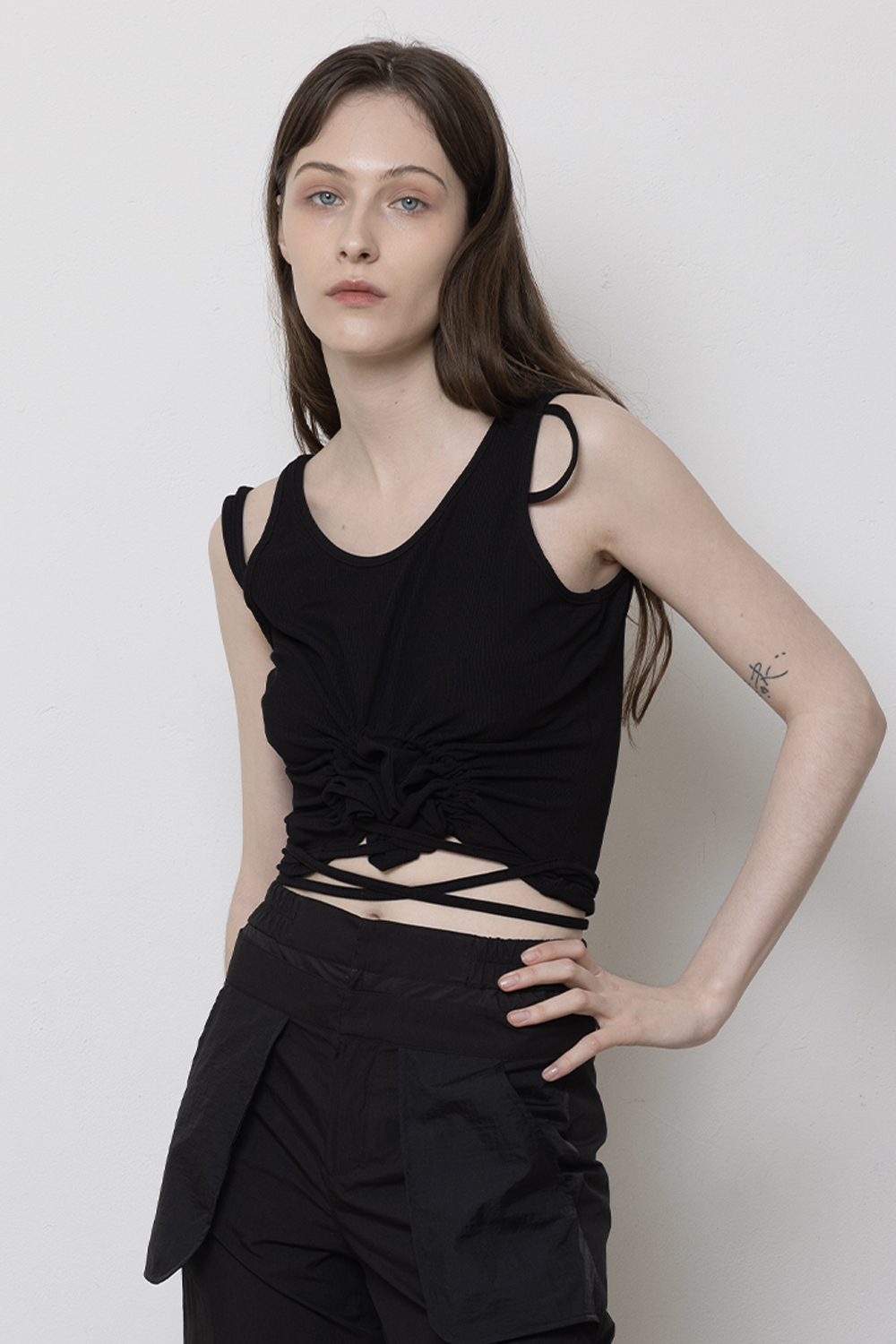 페인츄얼 Ruched Drawstring Tank Top-Black - 위시버킷