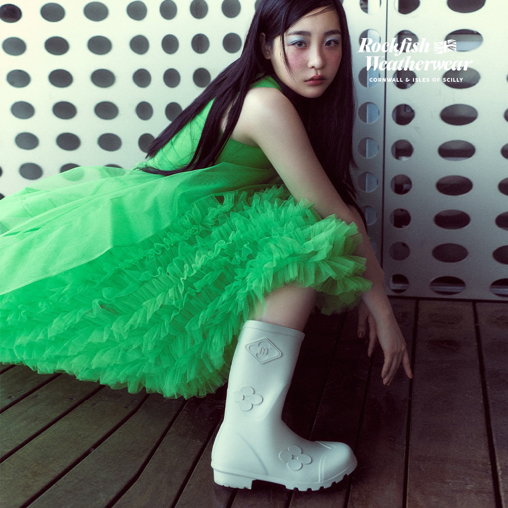 락피쉬웨더웨어 [X MINJUKIM] [29CM 단독] FLORAL PATCH RAINBOOTS SHORT - 4color - 위시버킷