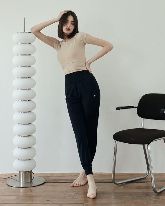 데비웨어 컴피무브 조거 레깅스DEVI-B0065-블랙 - 위시버킷