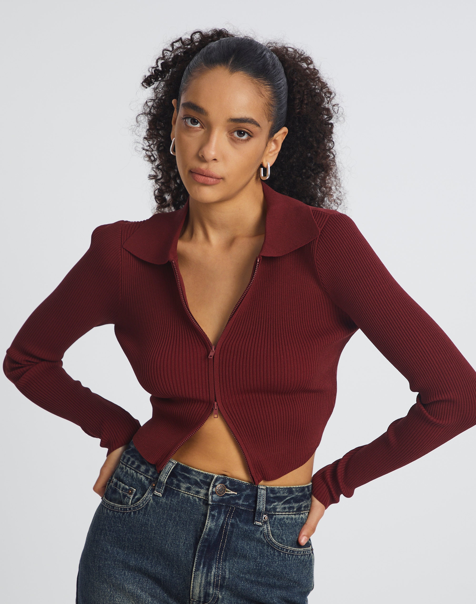 GLASSONS Long Sleeve Collared Zip Through Knit Top - 위시버킷