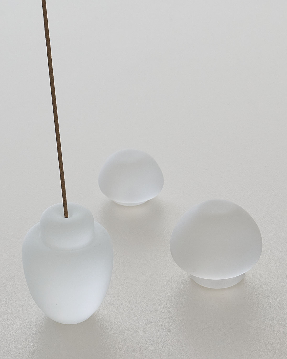 바치포드웰링 MuMu Incense Holder (Sandblast Glass) - 위시버킷