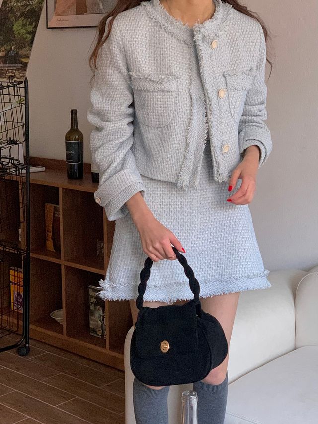 글로잉나우 [하객룩 추천!/투피스 set] 3col 위시 노카라 크롭 트위드 자켓 + A라인 미니 스커트 투피스 세트 하객룩 데이트룩 - 위시버킷