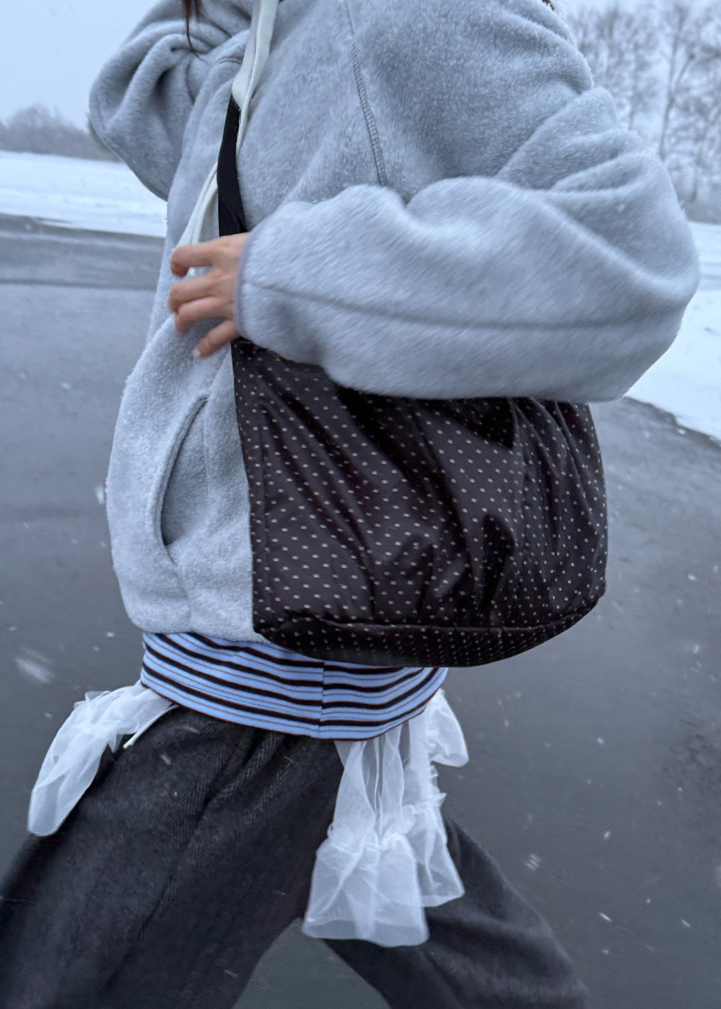 릿킴 DOT PADDED CROSS BAG - 위시버킷