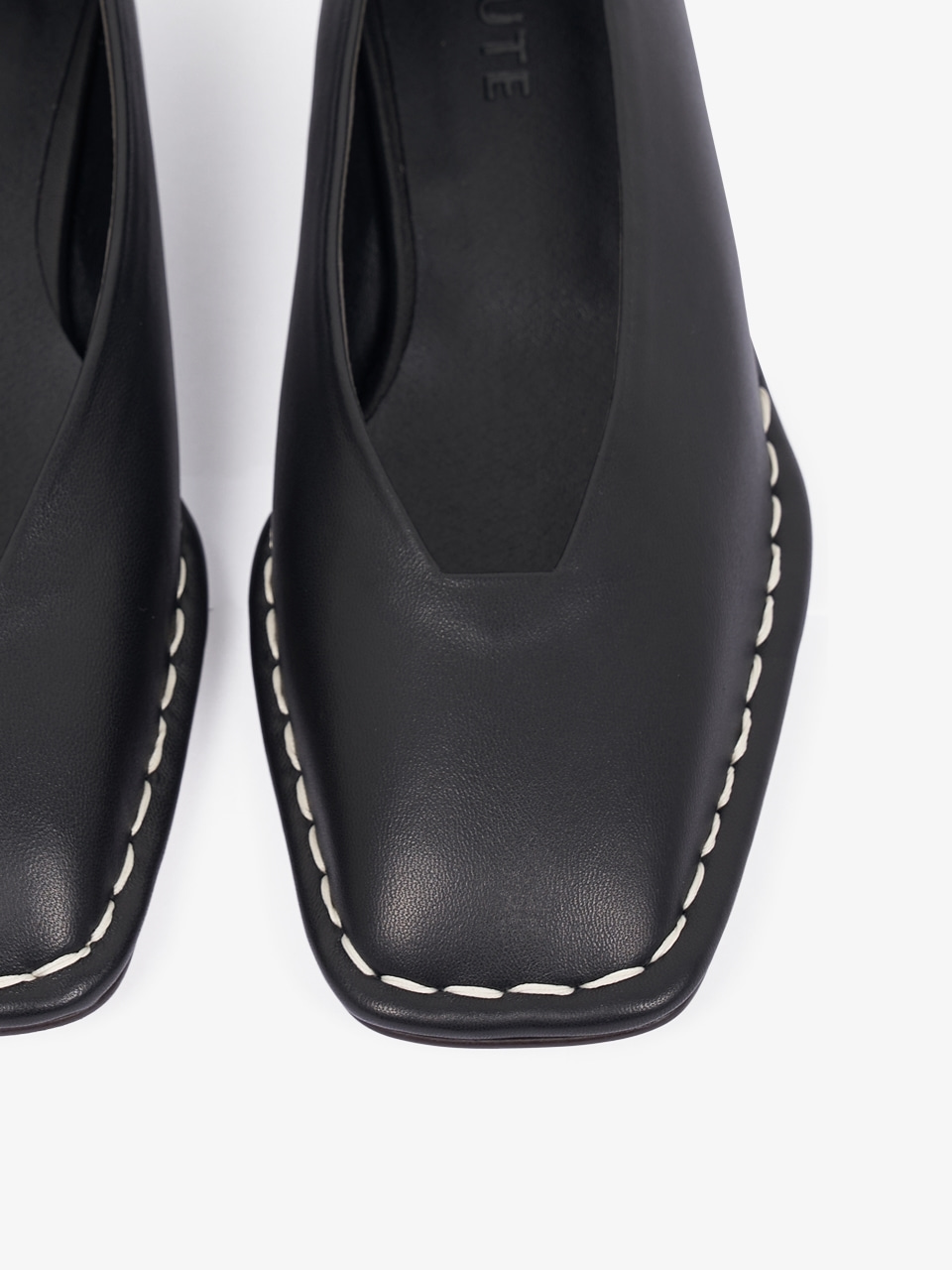 누트 20mm Freja Hand Stitch Loafer Shoes (Black) - 위시버킷