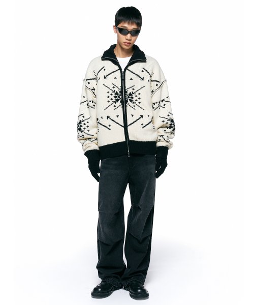 인사일런스 CALIK 파라슈트 와이드 진 WASHED BLACK - 위시버킷