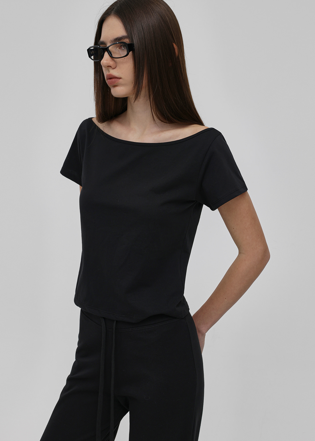 블랙업 [3천장판매] [B-BASIC] 워셔블 쿨 보트넥 반팔티 (2SIZE) - 위시버킷