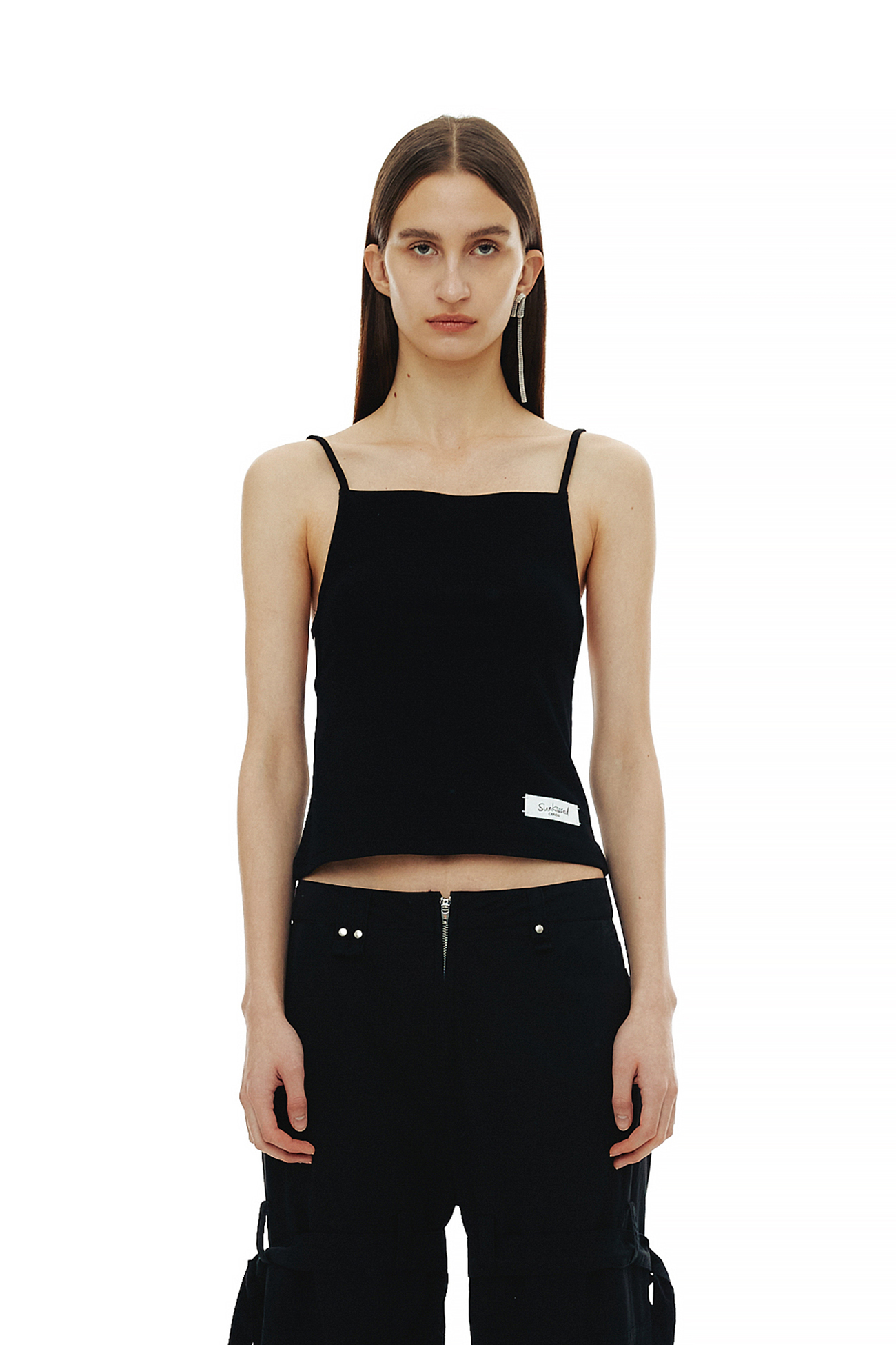 세릭 OPEN BACK STRING SLEEVELESS / BLACK - 위시버킷