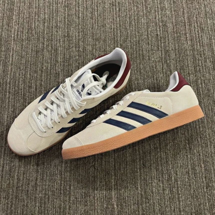 아디다스 아디다스 가젤 화이트 버건디 남녀공용 IE0546 - 위시버킷