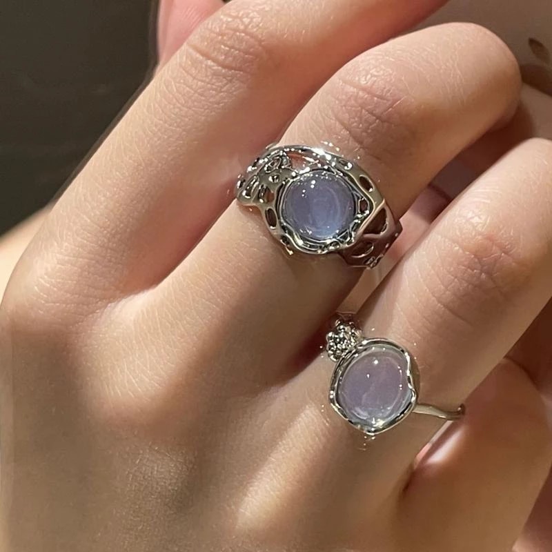 Elegant White Opal Irregular Crystal Ring Fashion Vintage Metal Hollow ...