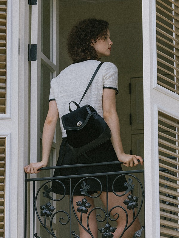 백투베이직스 미뇽 백팩 Mignon Backpack - 벨벳 블랙 - 위시버킷