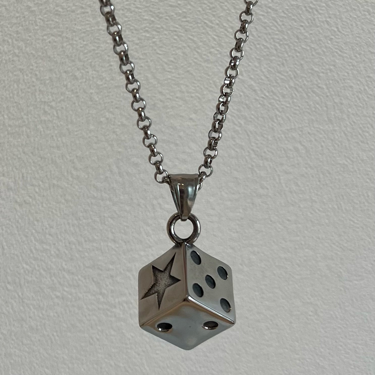 투푸피파 3D Star dice chain necklace - 위시버킷