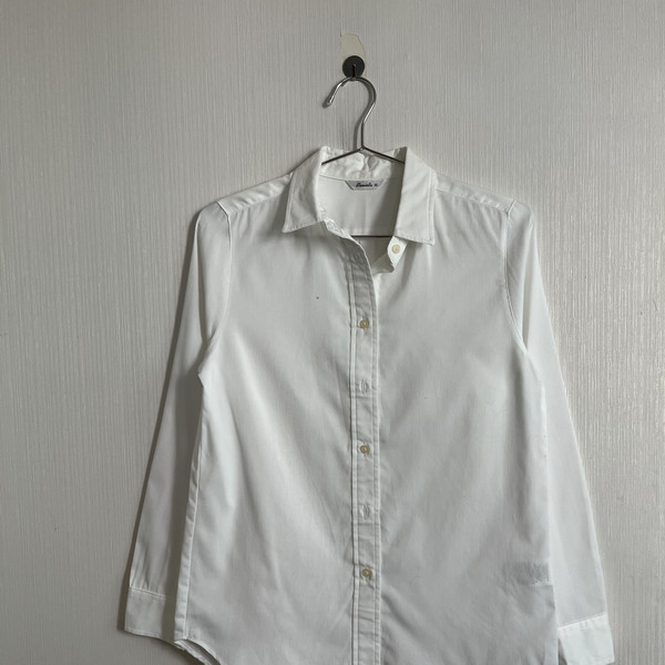 Stripe pattern shirt - 위시버킷