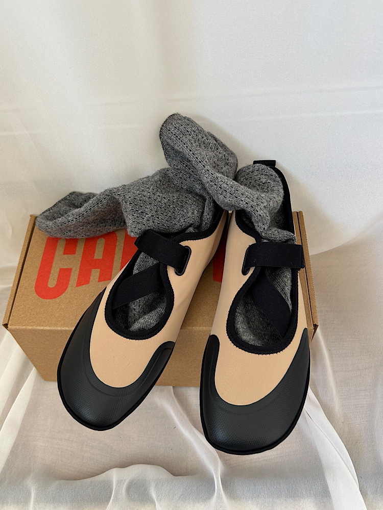 캠퍼 캠퍼 텍스타일 발레리나 슈즈 23FW(2col) - 위시버킷