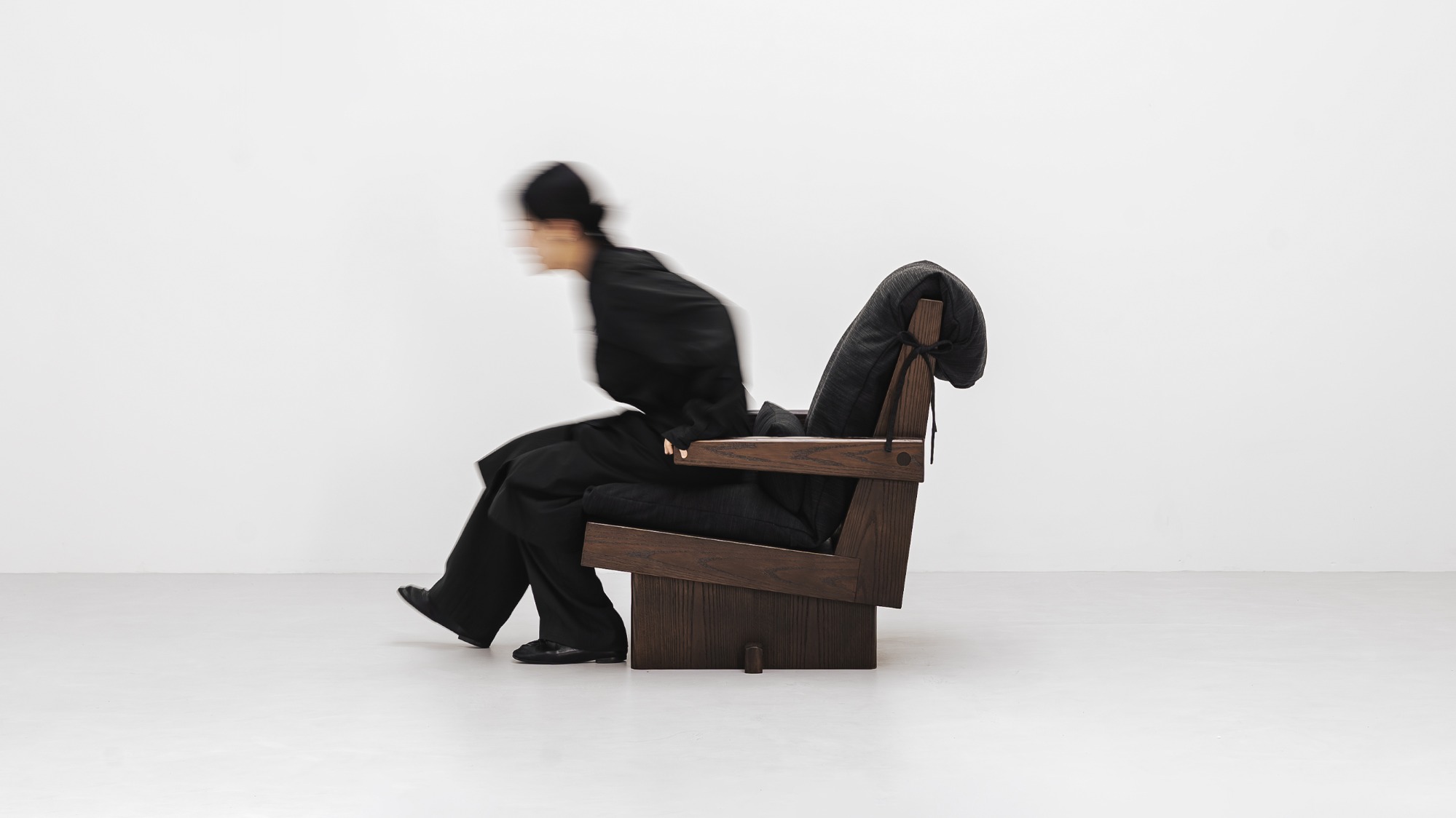 이스턴 에디션 Boryo Lounge Chair - 위시버킷