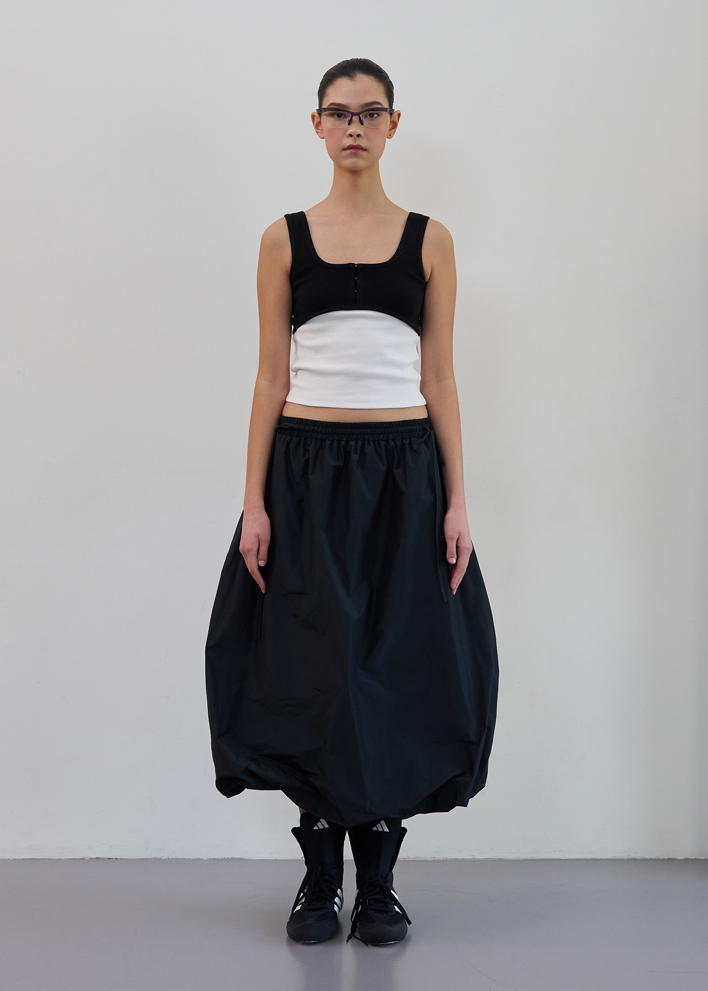SHOP LCDC STRAP VOLUME SKIRT (BLACK) - 위시버킷
