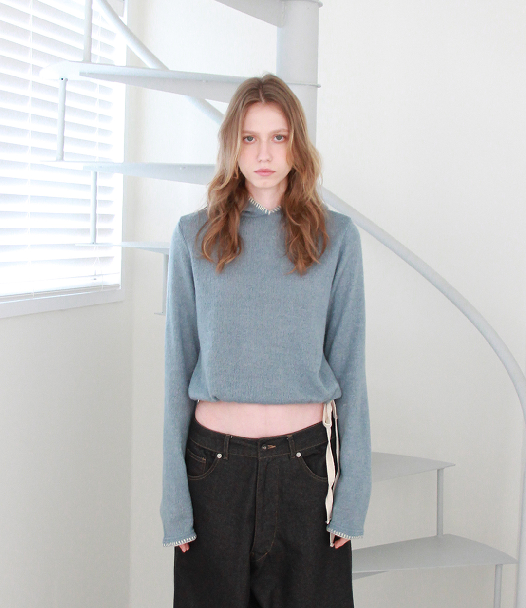 아가모스 STITCH SLIM KNIT HOODIE (SKY BLUE) - 위시버킷