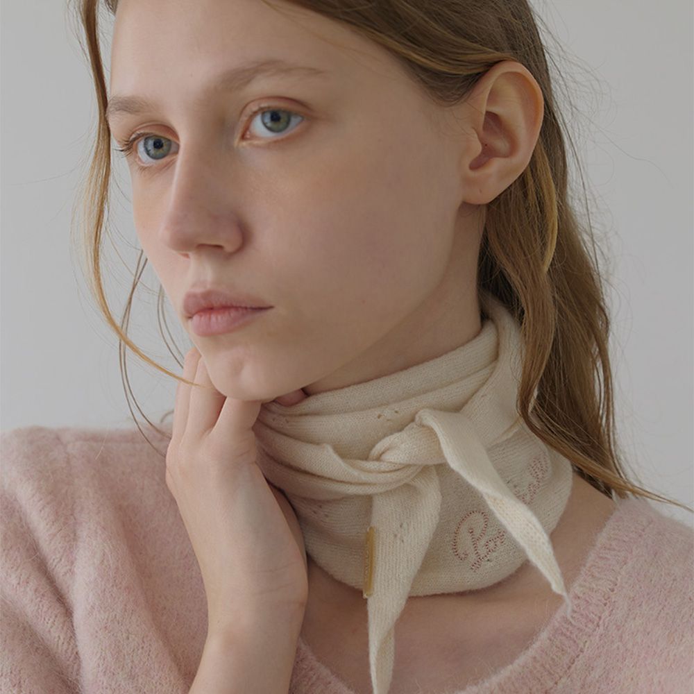 포트오브콜 [5차]amelia petit knit muffler_ivory - 위시버킷