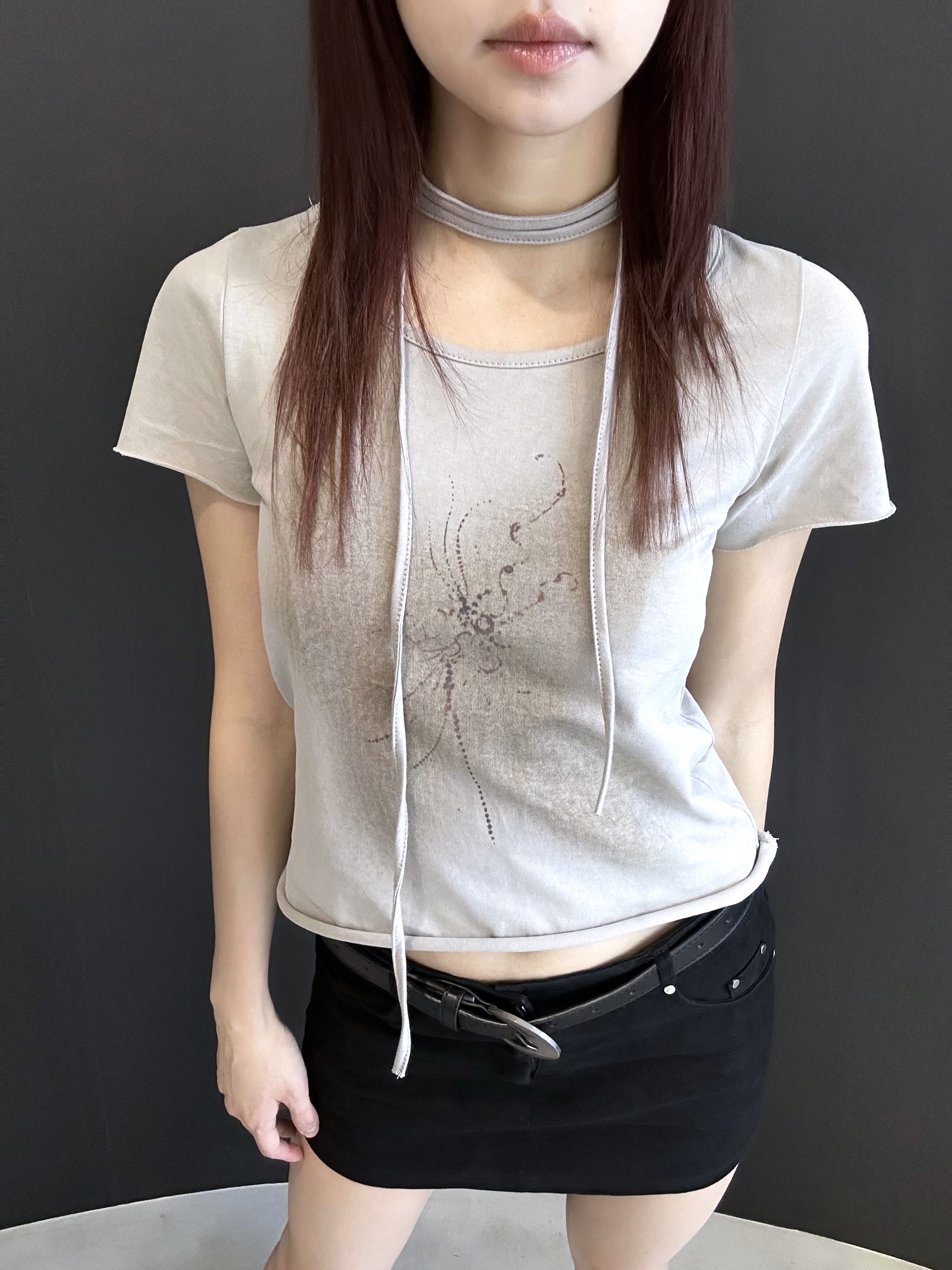 다즈데이즈 Neck string graphic short sleeve-T - 위시버킷