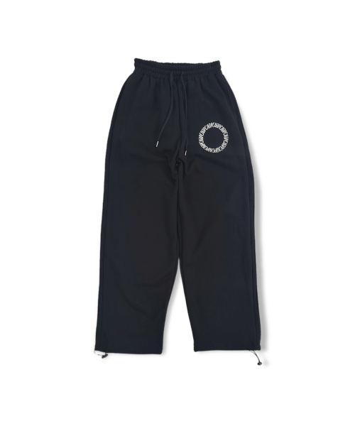 챱챱 Circle Chap Logo Sweat Pants(Black) - 위시버킷