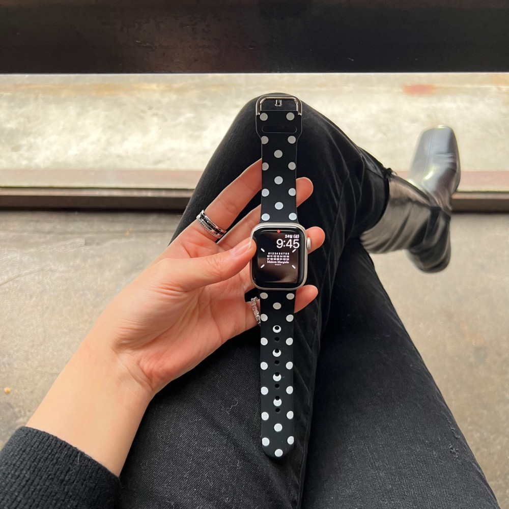 ZB스토어 애플워치 프린팅버클밴드 9 8 7 6 SE 2 호환 줄 시계줄 줄질 ZB스토어 - 위시버킷