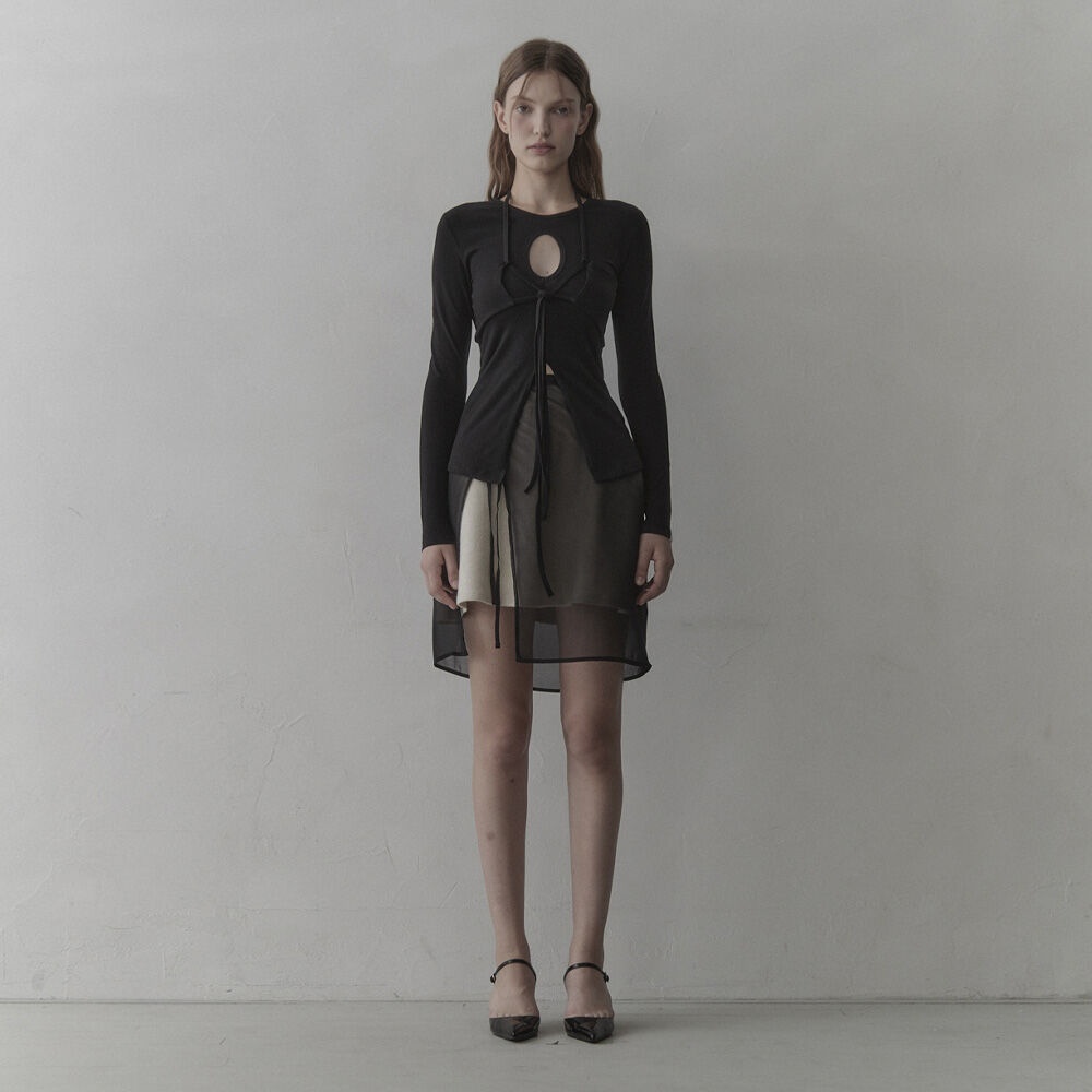 마우솔레움 Dream string cut out black t shirt - 위시버킷