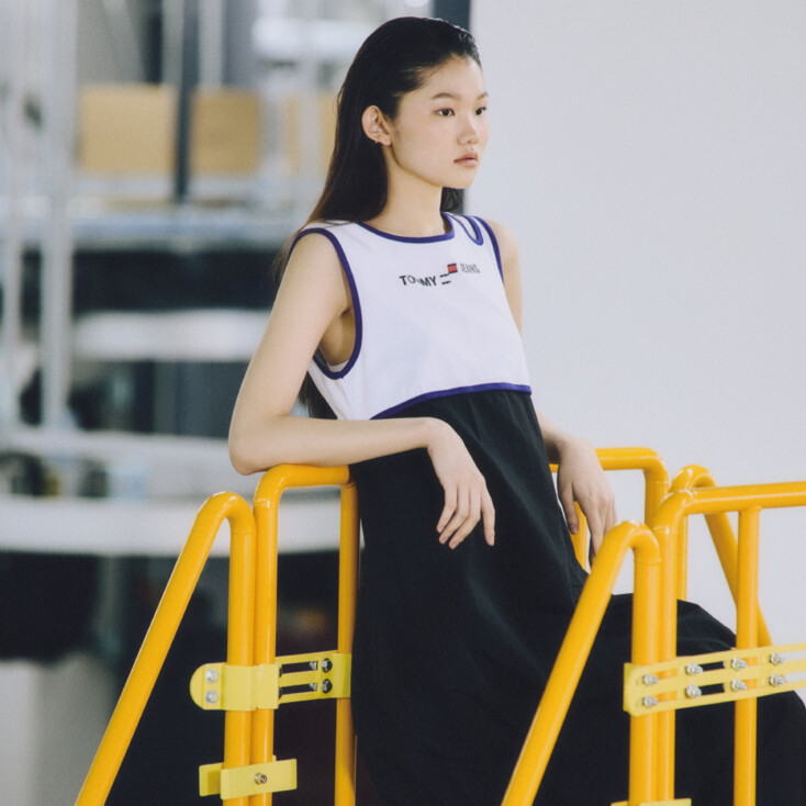 래코드 [RECODE by TOMMY JEANS] Cut-out tank top dress_WHITE - 위시버킷