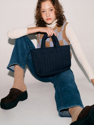 시엔느 [단독] Sienne Padding Bag (Navy) - 위시버킷