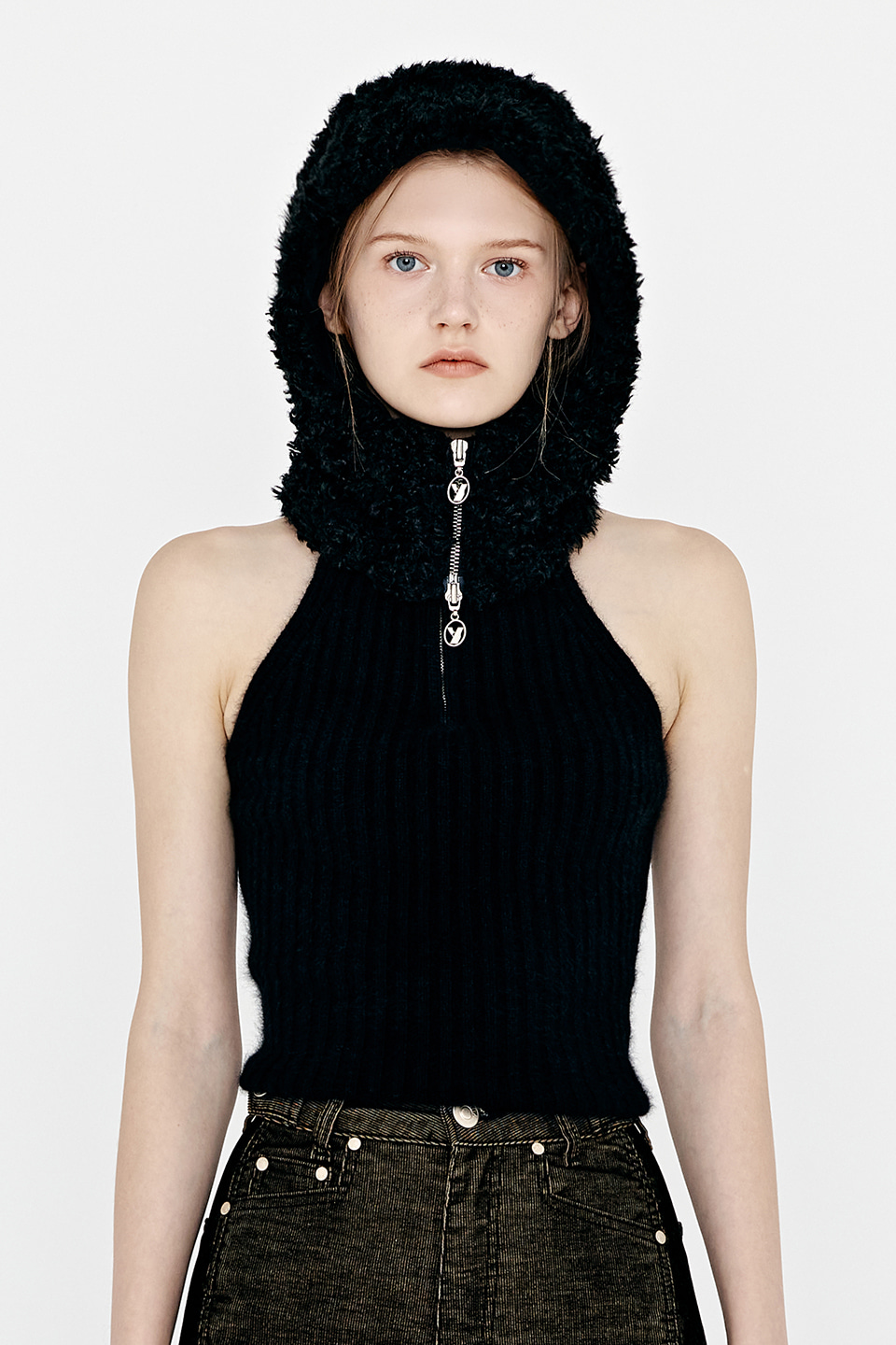 유즈 FUR ZIPPER BALACLAVA - BLACK - 위시버킷