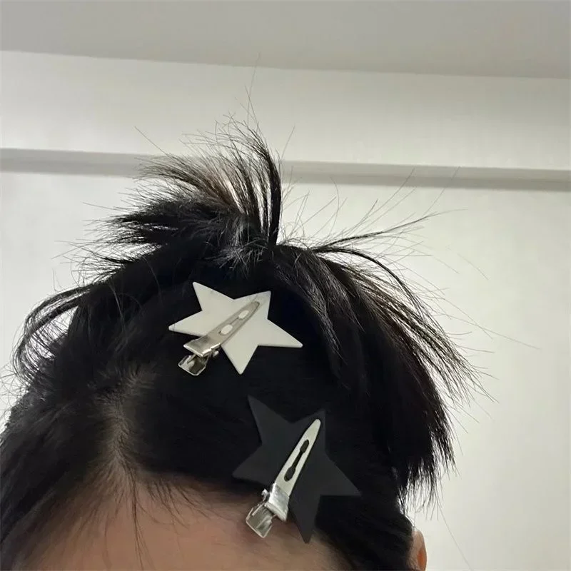 2023 스위트 쿨 스타 머리핀 심플 참 금속 바비 핀 악어 클립 헤어 액세서리 한국 소녀 머리 장식 2 개 신제품