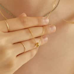 룬느 실버 슬림 조각 별 롤링 목걸이 LSN07 - 위시버킷