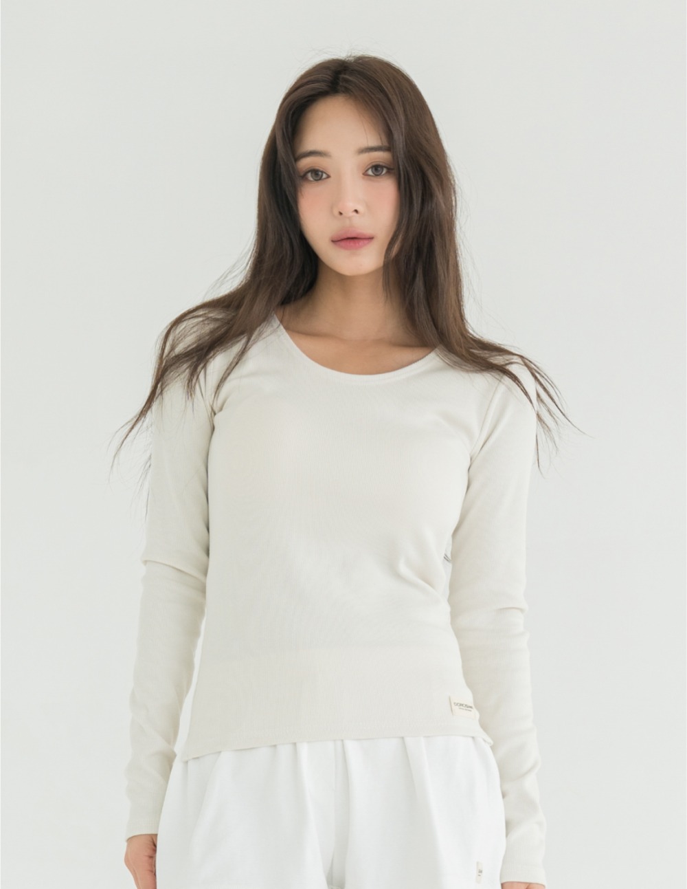 도로시와 Minimal Garments Ribbed Long Sleeve Top (Built-in Cap) - 위시버킷