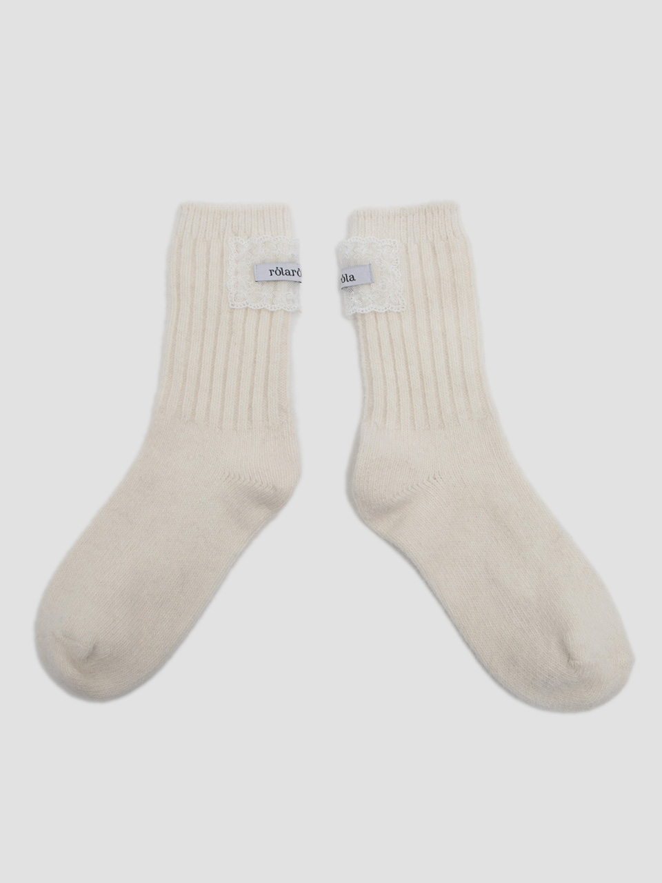 로라로라 LACE LABEL ANGORA SOCKS IVORY - 위시버킷