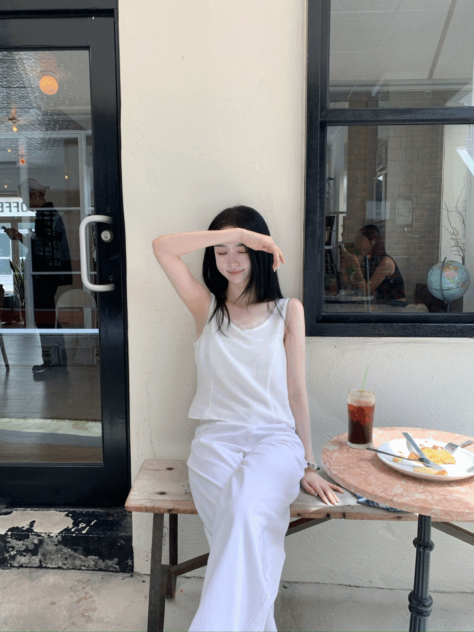 리엠유 Lace blouse sleeveless (2 colors) - 위시버킷