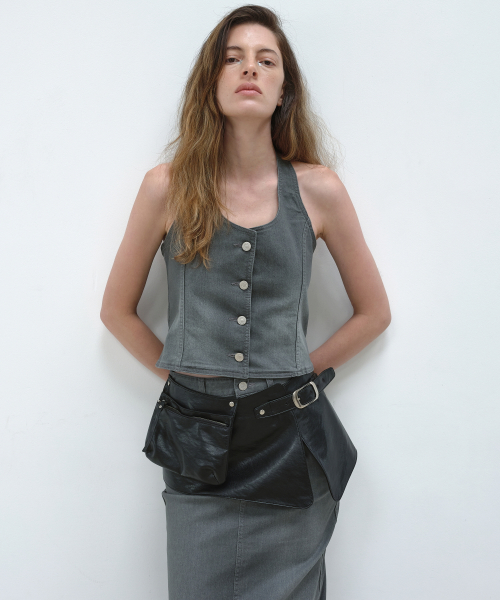 아옵트 HALTER NECK DENIM VEST - GRAY - 위시버킷