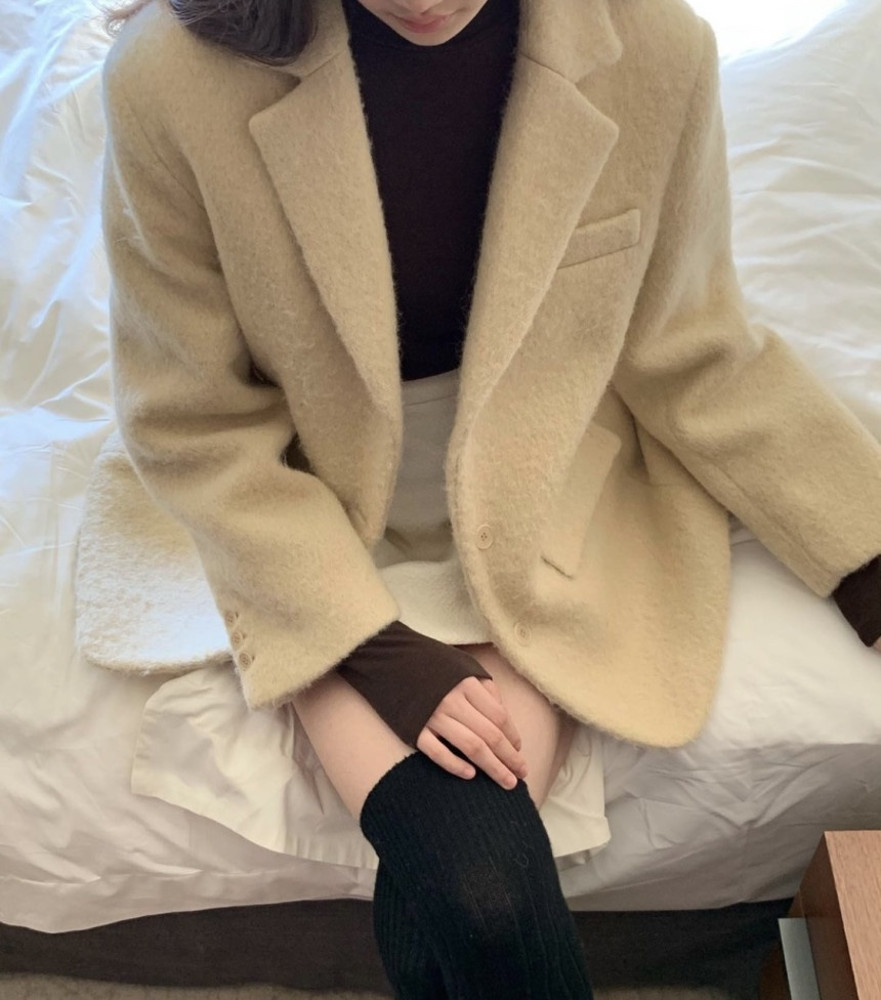 리에뜨 Riette 리에뜨 안느 하프 자켓 알파카 울 앙고라 부클 오버핏 블레이져 2color - 위시버킷