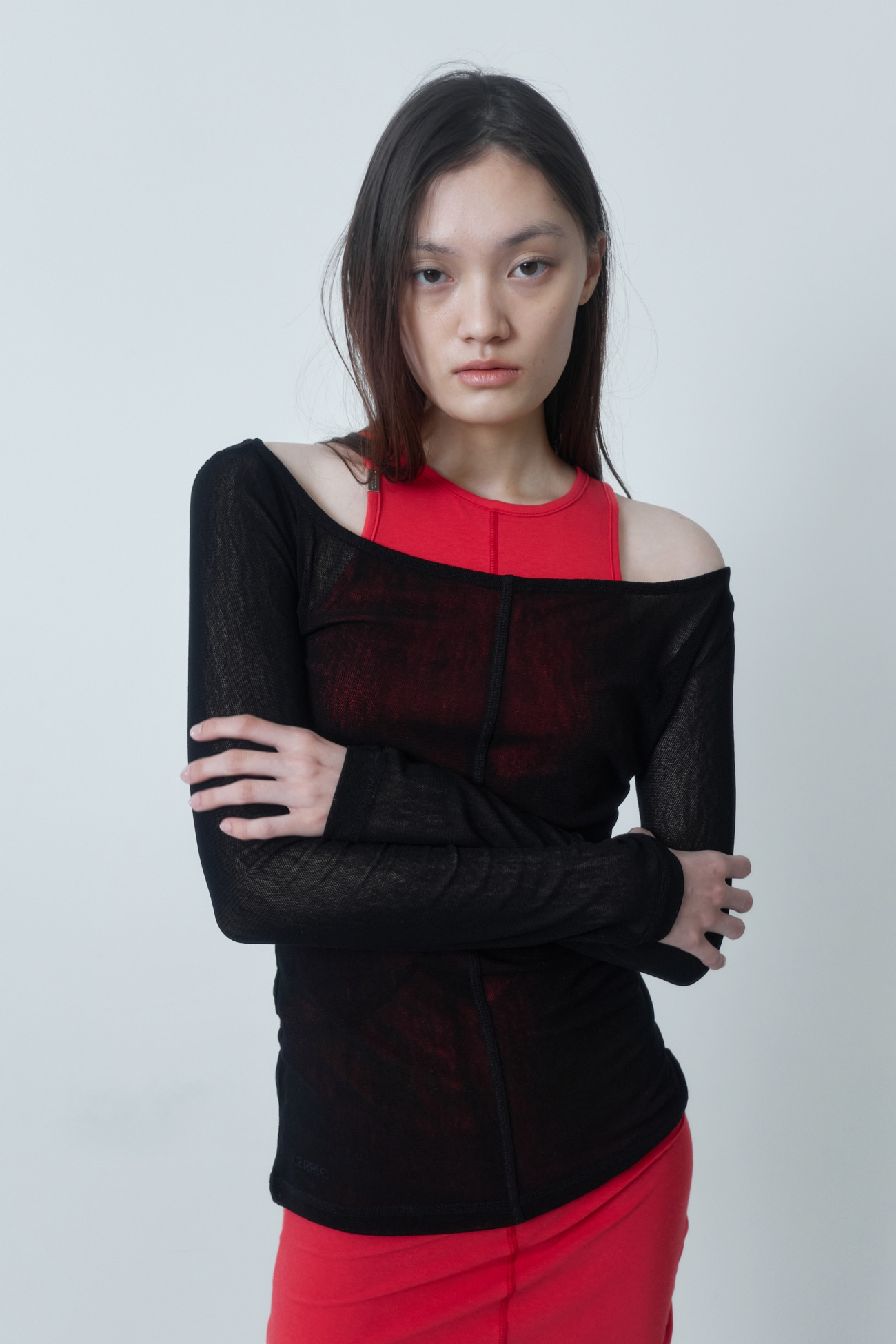 세릭 SEE-THROUGH ROUND TOP / BLACK - 위시버킷