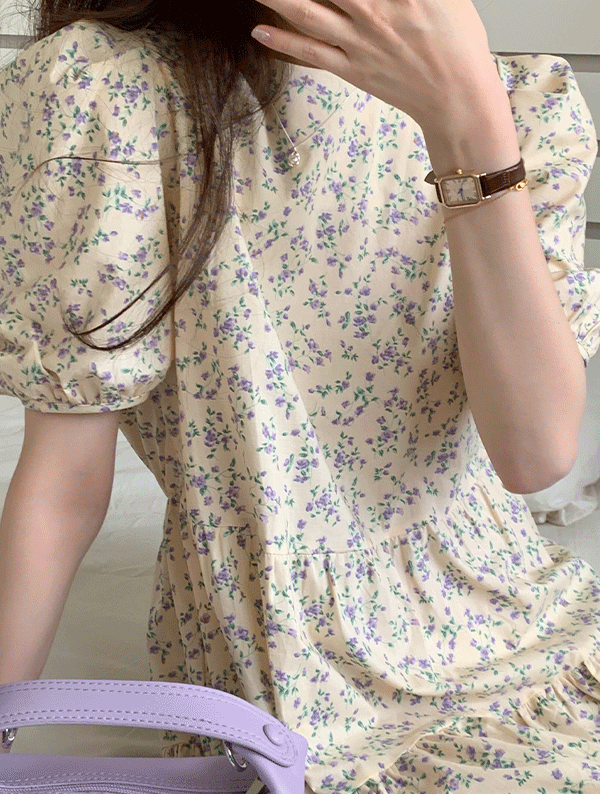 메이드제이 프레쉬퍼플 티어드 원피스 여름 반팔 플라워 플로럴 롱 캉캉 플레어 플리츠 A라인 여름휴가 바캉스 휴양지 셔링 핀턱 배색 나염 프린팅 퍼프 벌룬 위시버킷