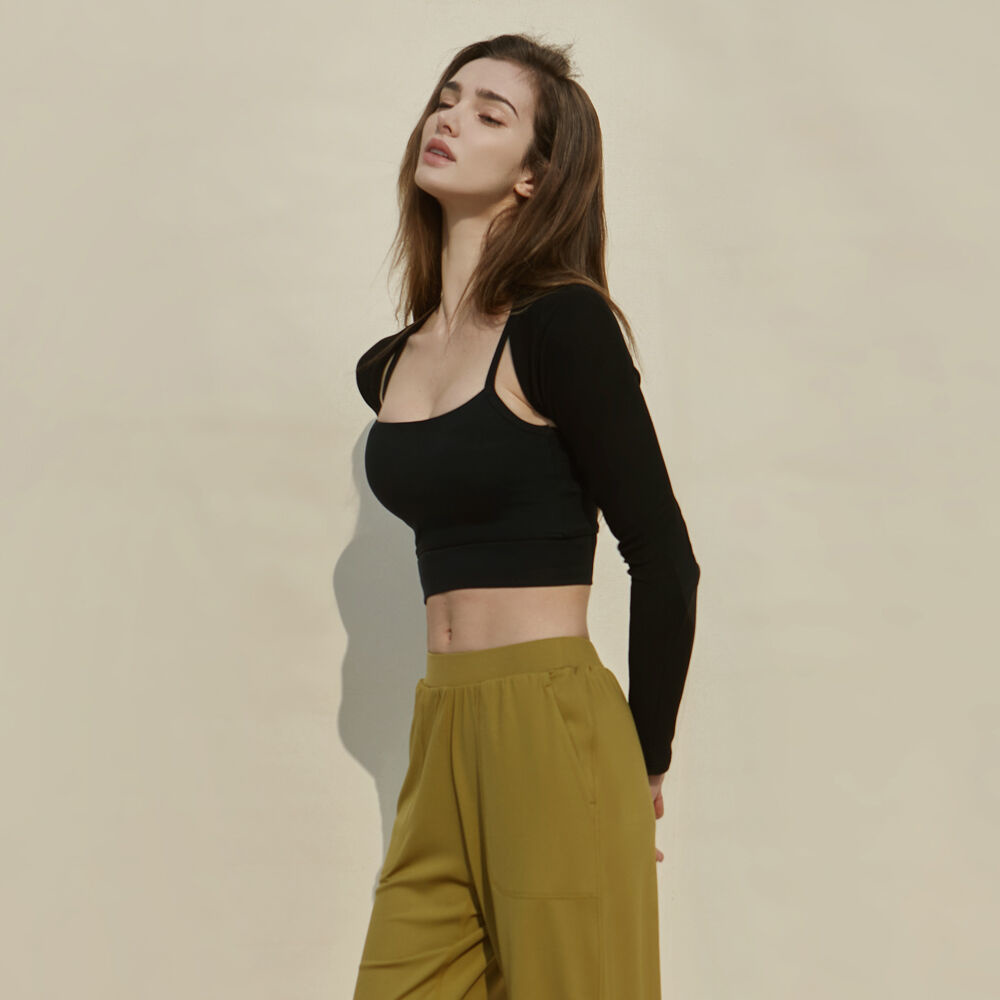 데비웨어 여성 요가복 DEVI-T0064-블랙 필라테스 유닛 슬릿 볼레로 - 위시버킷