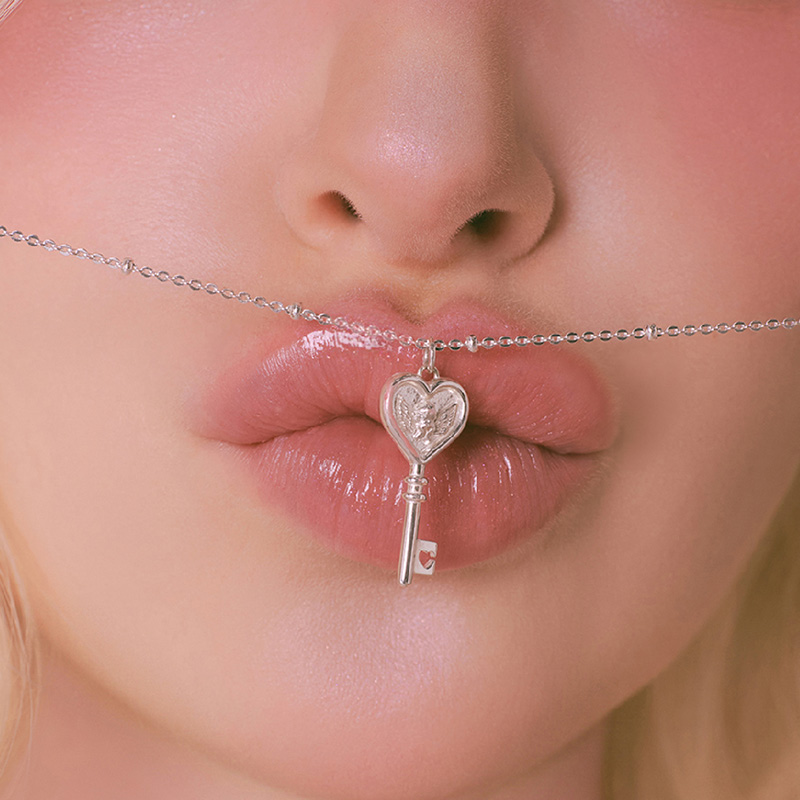 포이즌 LOVE CUPID KEY NECKLACE - 위시버킷