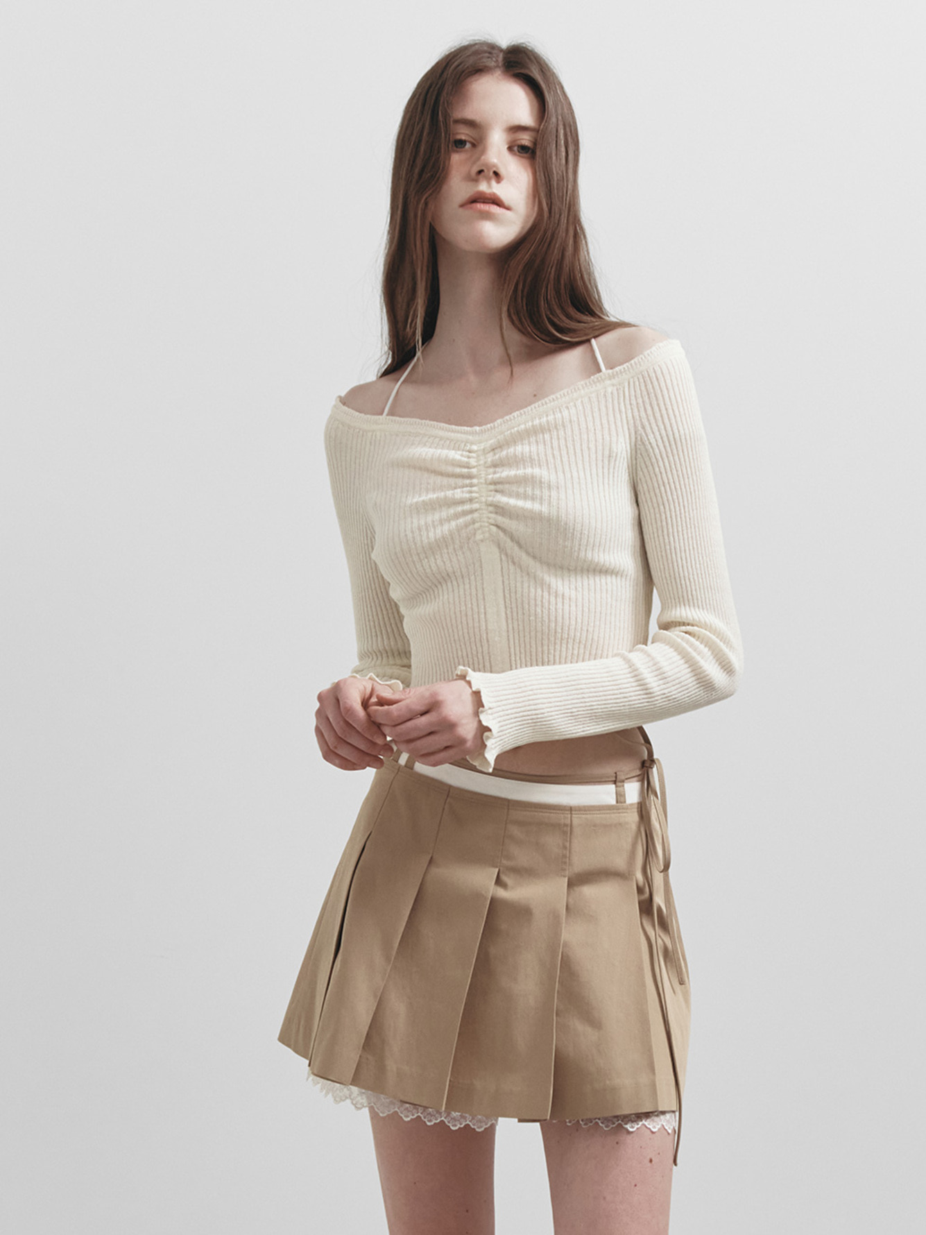 레이브 Off Shoulder String Knit in Ivory VK5SP114-03 - 위시버킷